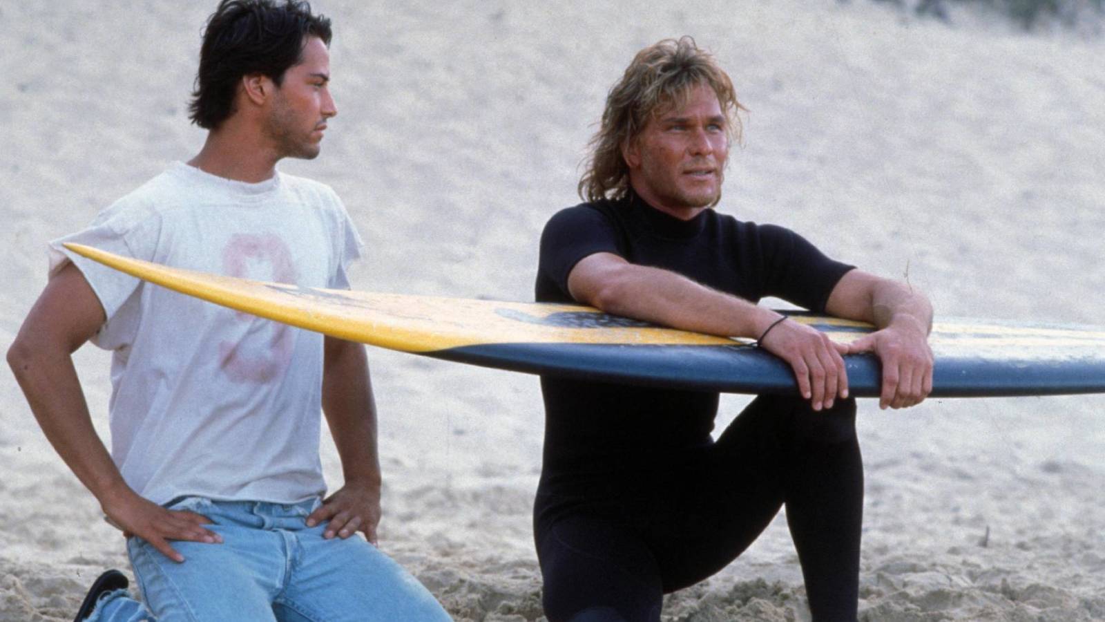 TOP 10 des films sur le surf à voir de toute urgence