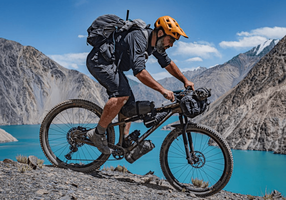 Interview exclusive de Cédric Tassan, explorateur à vélo : aventures et ...