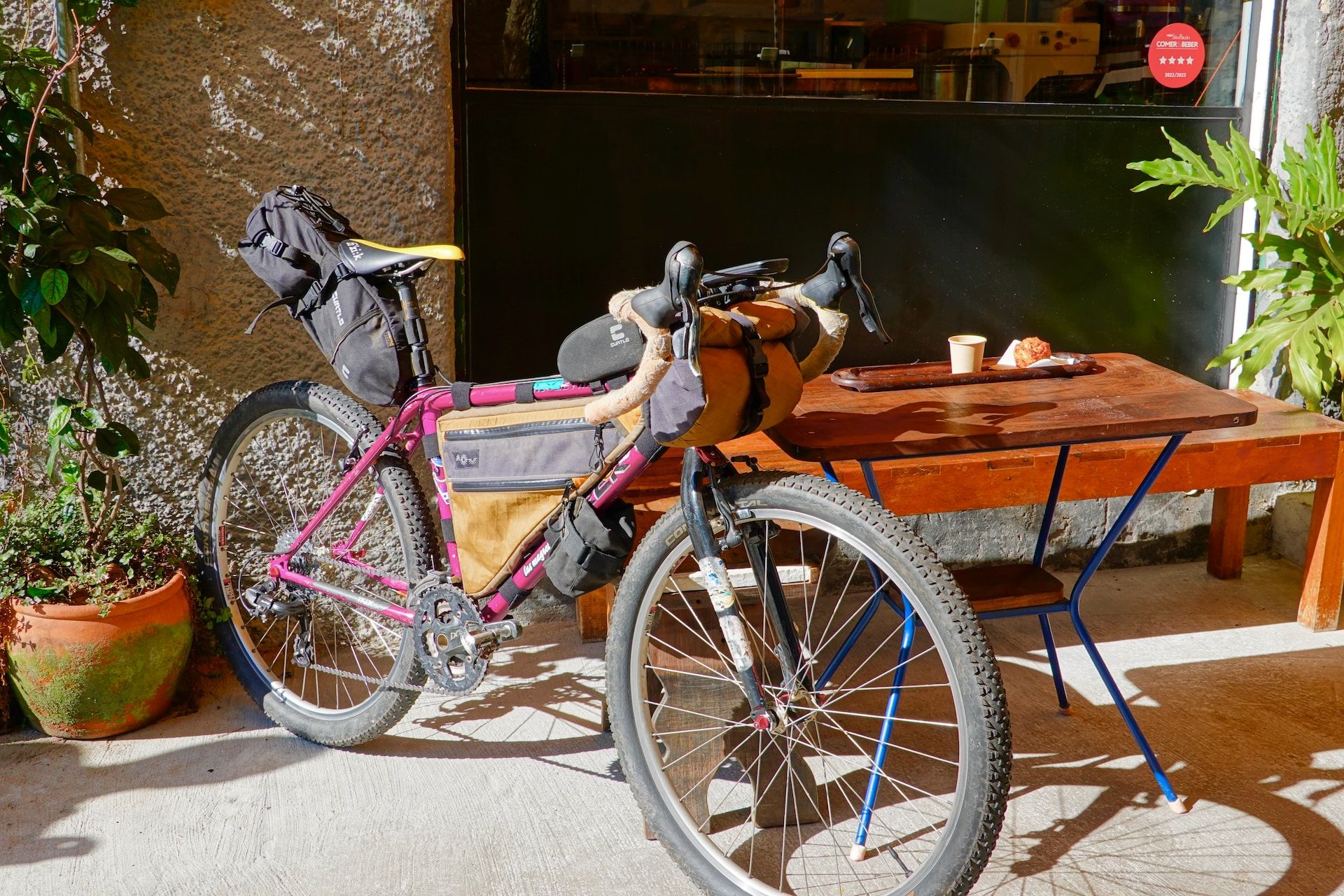 Astuces nourriture en bikepacking pour cyclistes gourmets